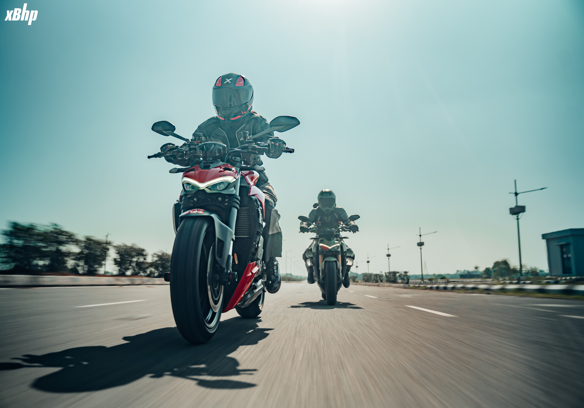 Ducati Streetfighter V2 :: New Fight Formula in Town - xBhp Machines