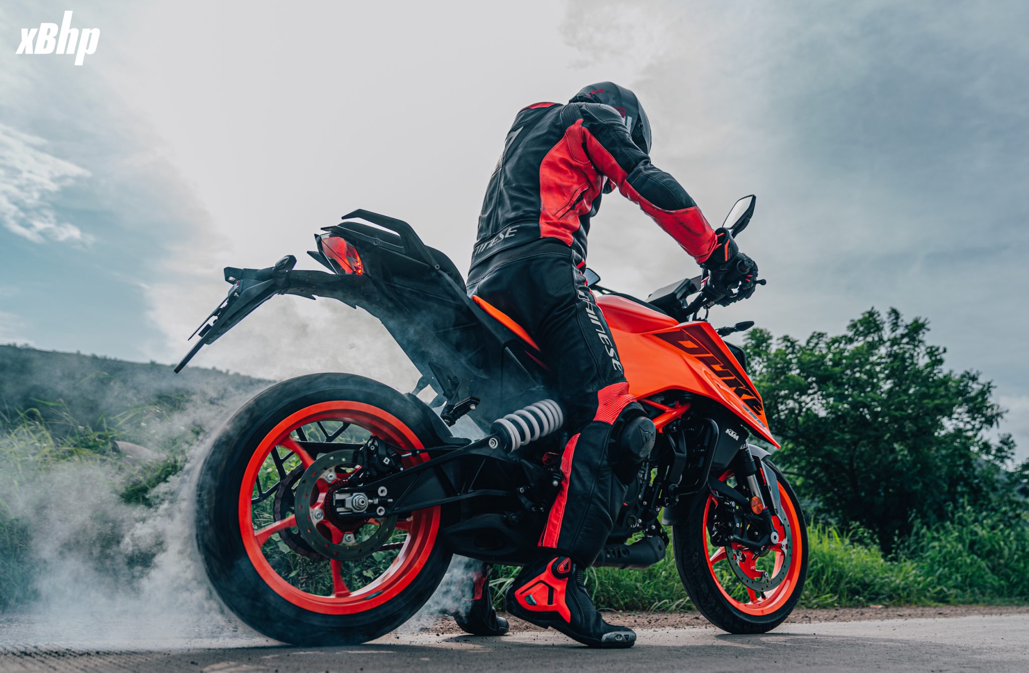2024 KTM 390 Duke :: Hooligan Absolute - xBhp Machines