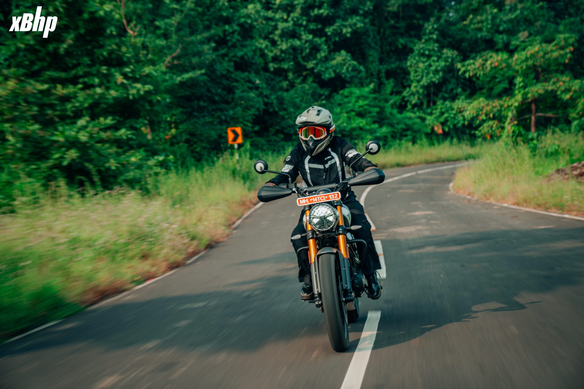 Triumph Scrambler 400 X Review: Scramblin' to the top! - xBhp Machines
