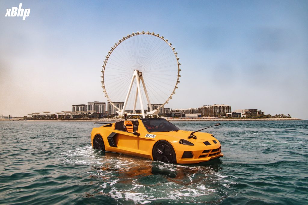 Jet Car :: On Water In Dubai - xBhp Machines