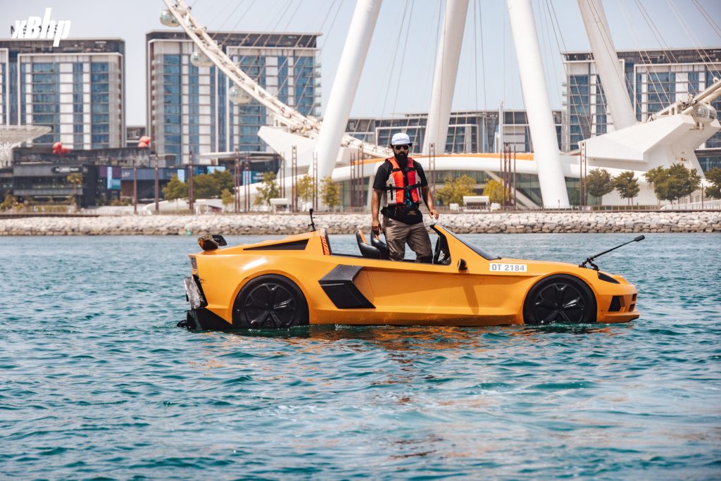 Jet Car :: On Water In Dubai - xBhp Machines