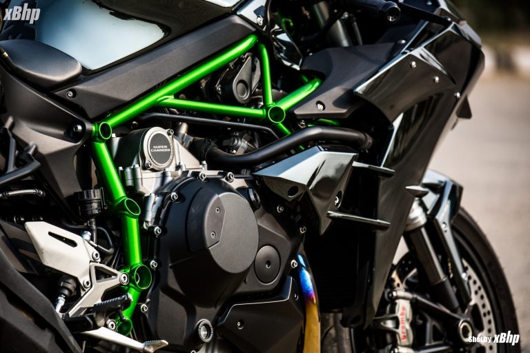Supercharger, whistles, chirps and sonic booms ft Kawasaki Ninja H2